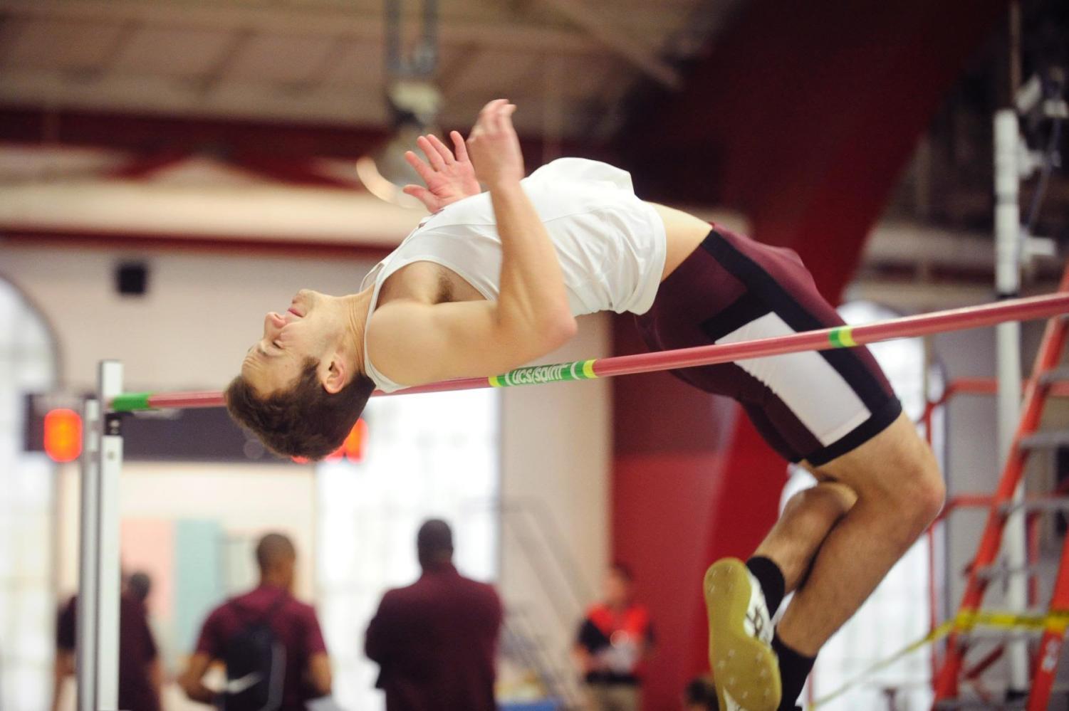 Maroons Gear Up for Phoenix Invitational – Chicago Maroon